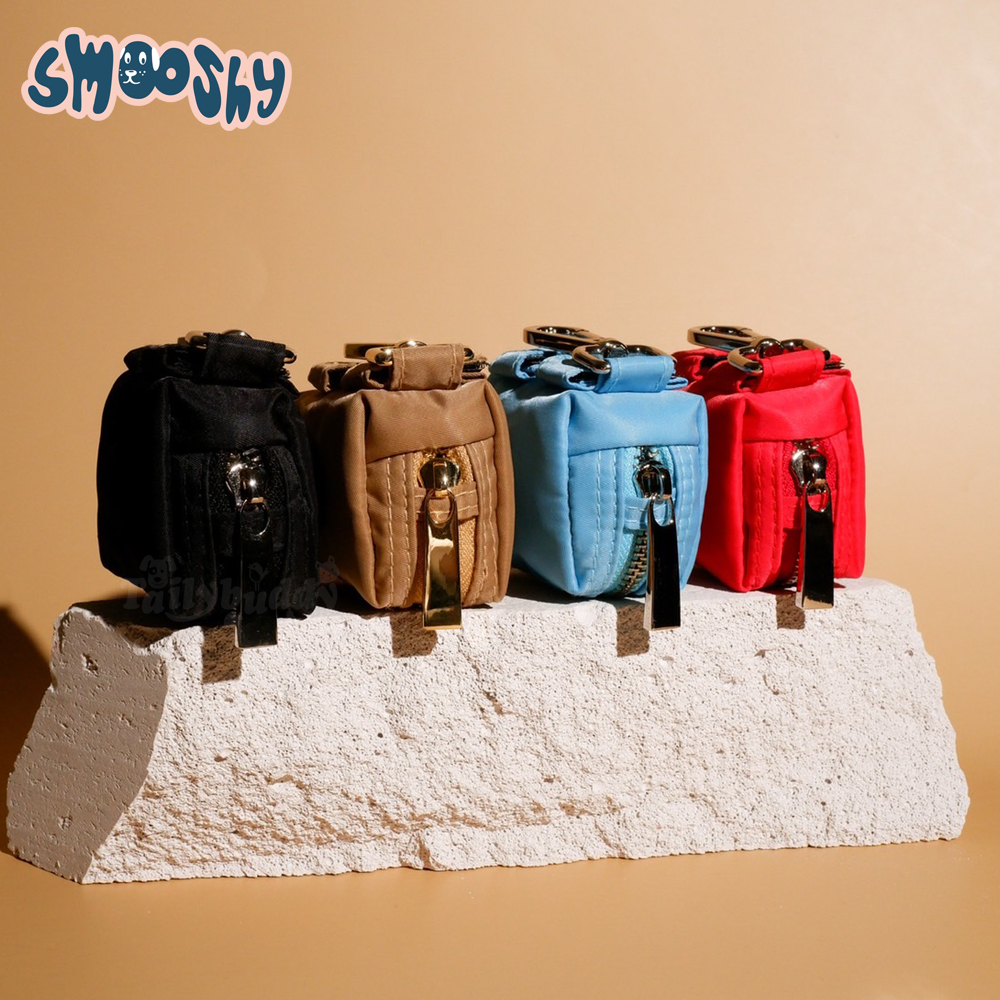Smooshy Poop bag with strong adjustable Velcro straps, easily ...